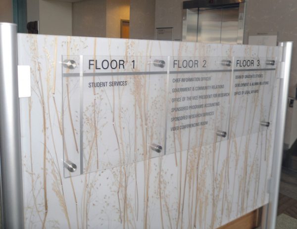 Versatile Graphic Signage Using the Cristallo Modular Sign System