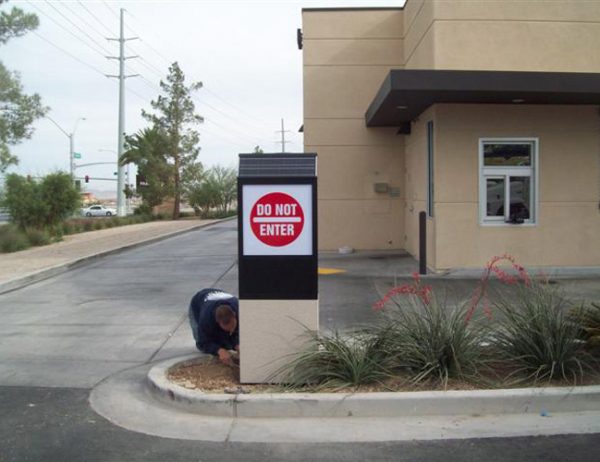 Outdoor Signage: Custom Solar Signs - IDS Signage Company