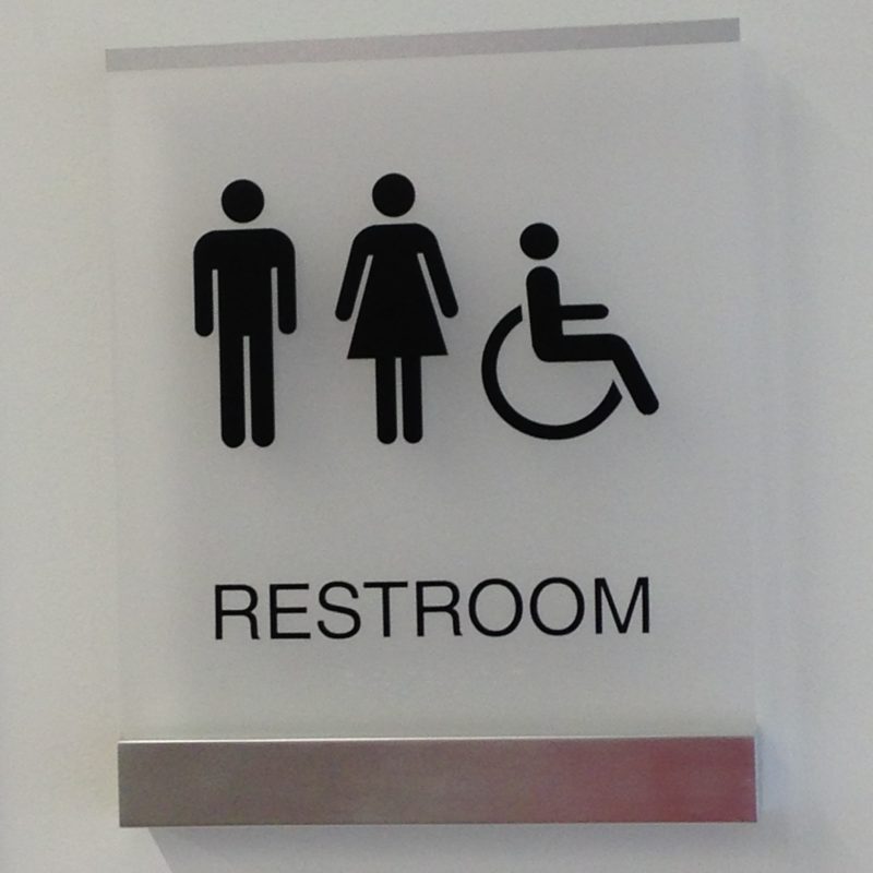 Modern Indoor Signage Using the Clear Modular Sign System