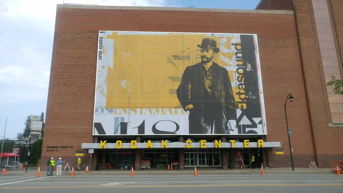 Urban Landmark: Kodak Center - ID Signsystems Design Facilitation