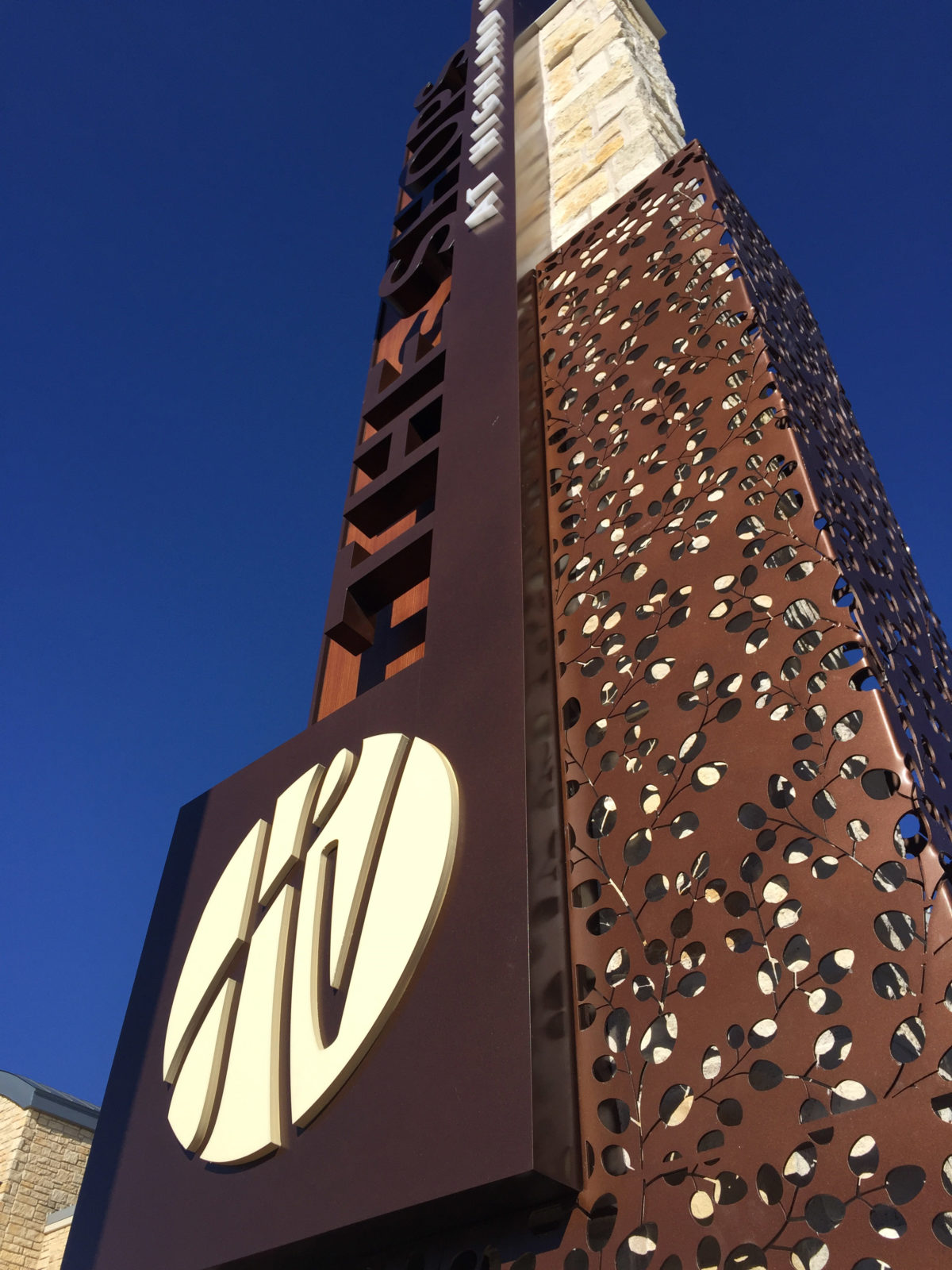 Wayfinding Design & Directional Signage Systems | IDS Signage Company