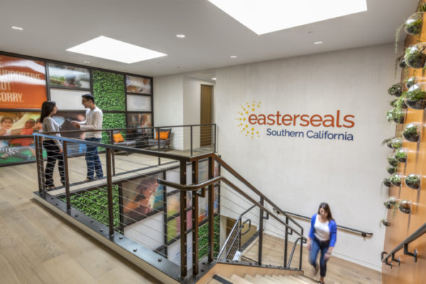 6 Ways Unique Corporate Signs Are Improving Businesses