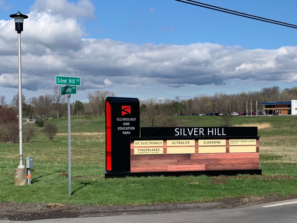 Industrial Park Wayfinding at Silver Hill Technology Park