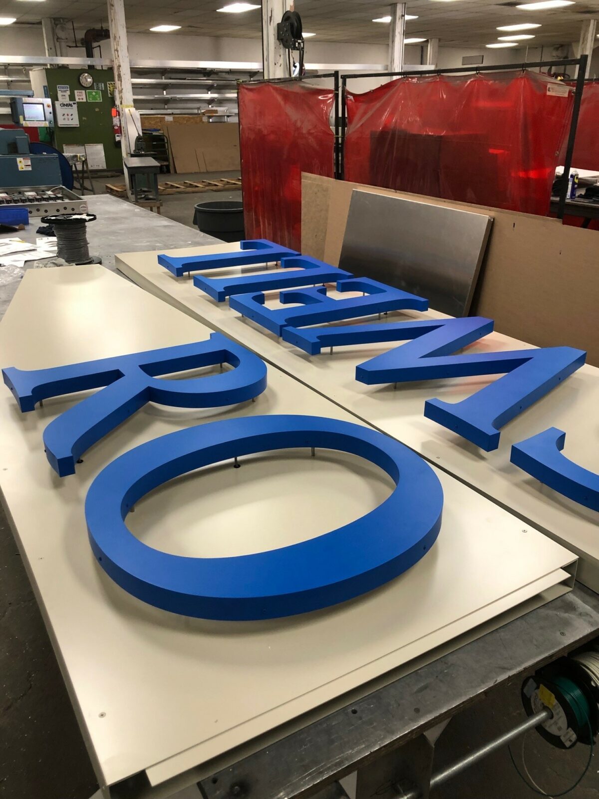 The 411 on Channel Letter Signs